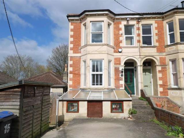 3 Bedroom Semi Detached House