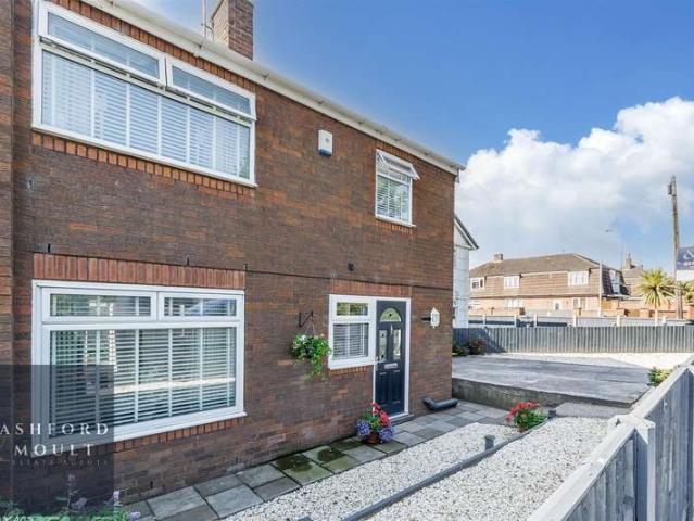 3 Bedroom Semi Detached House