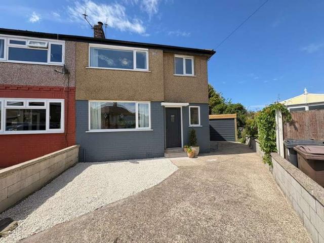 3 Bedroom Semi Detached House
