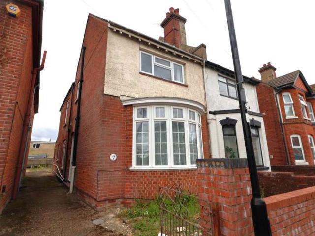 3 Bedroom Semi Detached House