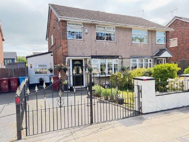 3 Bedroom Semi Detached House