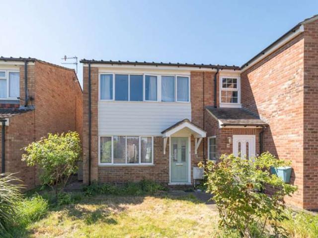 3 Bedroom Semi Detached House