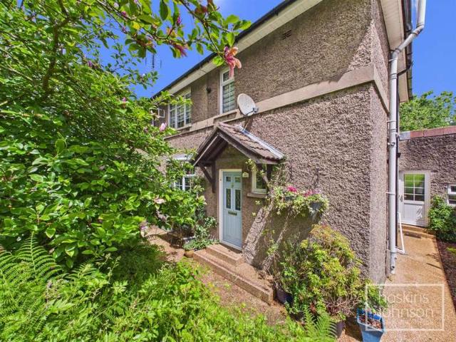 3 Bedroom Semi Detached House