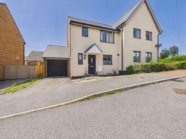 3 Bedroom Semi Detached House
