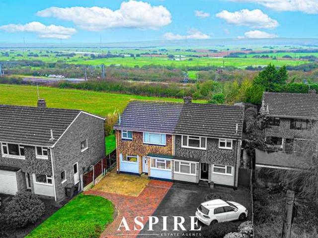 3 Bedroom Semi Detached House