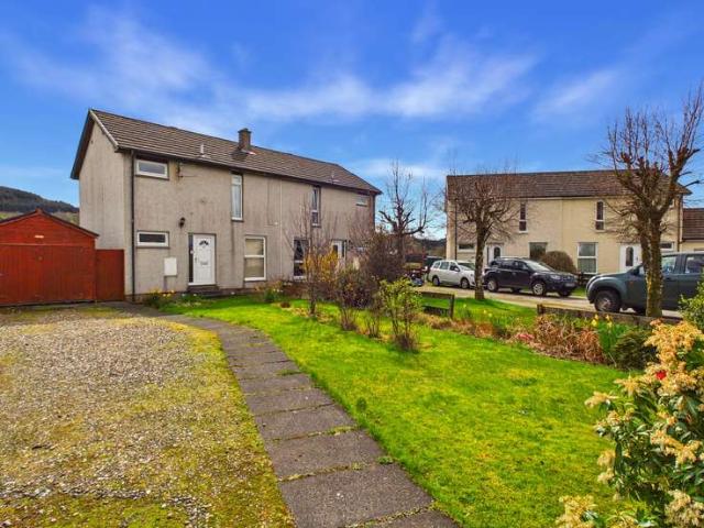 3 Bedroom Semi Detached House