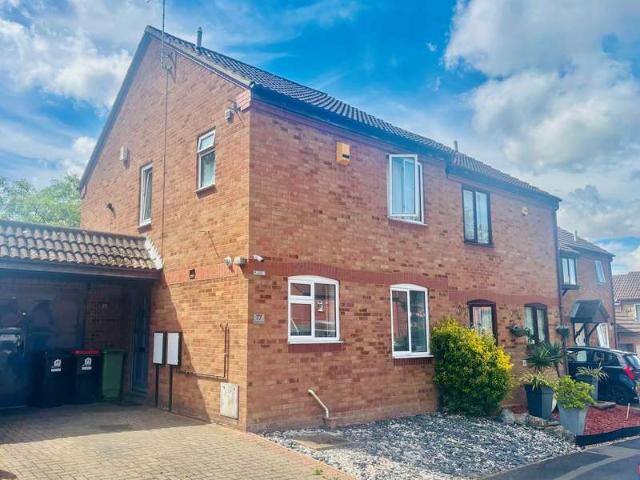 3 Bedroom Semi Detached House