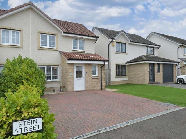 3 Bedroom Semi Detached House