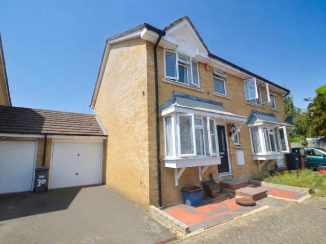 3 Bedroom Semi Detached House