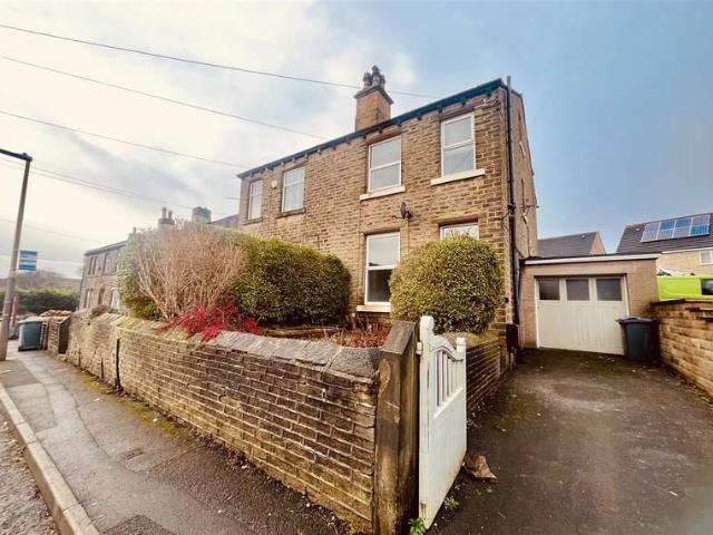 3 Bedroom Semi Detached House
