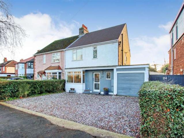 3 Bedroom Semi Detached House