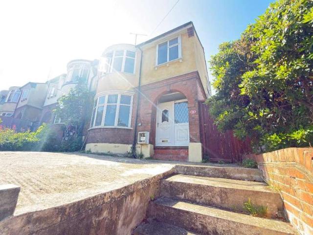 3 Bedroom Semi Detached House