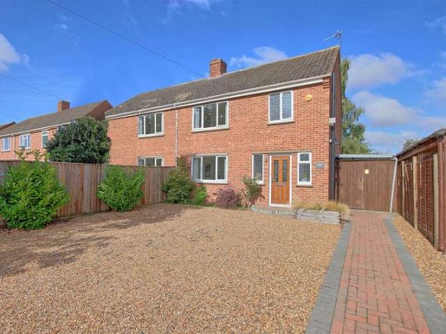 3 Bedroom Semi Detached House