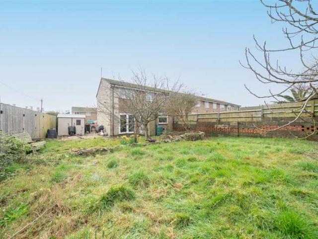 3 Bedroom Semi Detached House