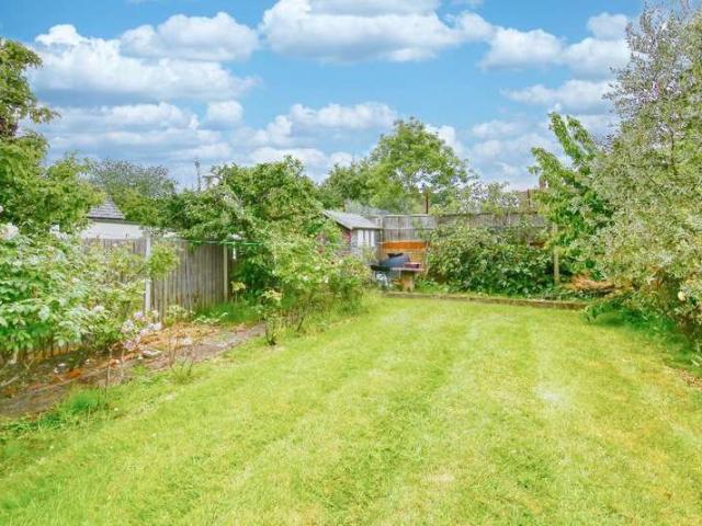 3 Bedroom Semi Detached House