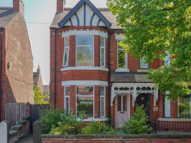3 Bedroom Semi Detached House