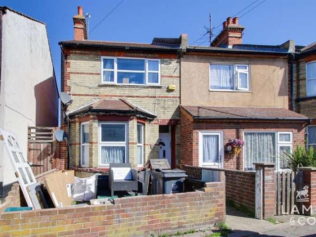 3 Bedroom Semi Detached House