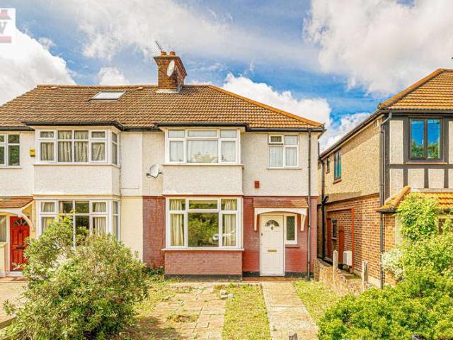 3 Bedroom Semi Detached House