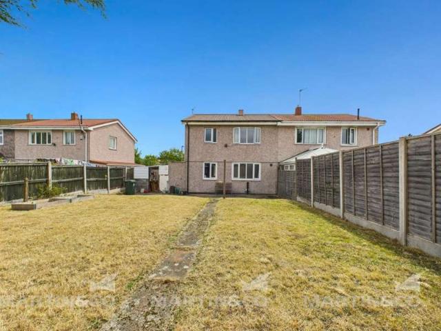 3 Bedroom Semi Detached House