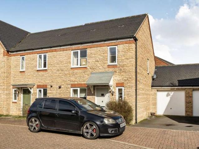 3 Bedroom Semi Detached House