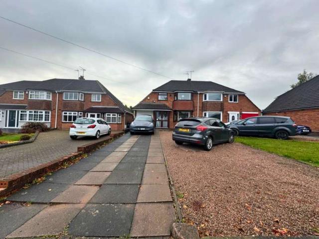 3 Bedroom Semi Detached House