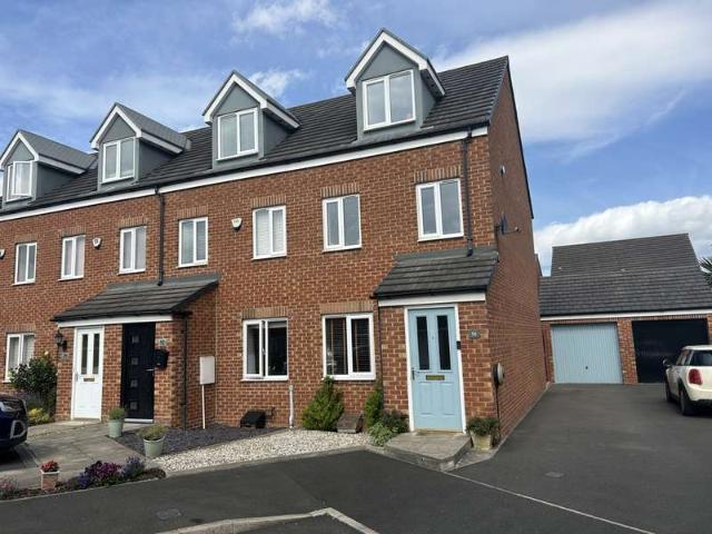 3 Bedroom Semi Detached House