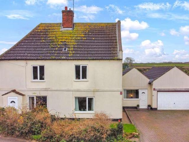 3 Bedroom Semi Detached House