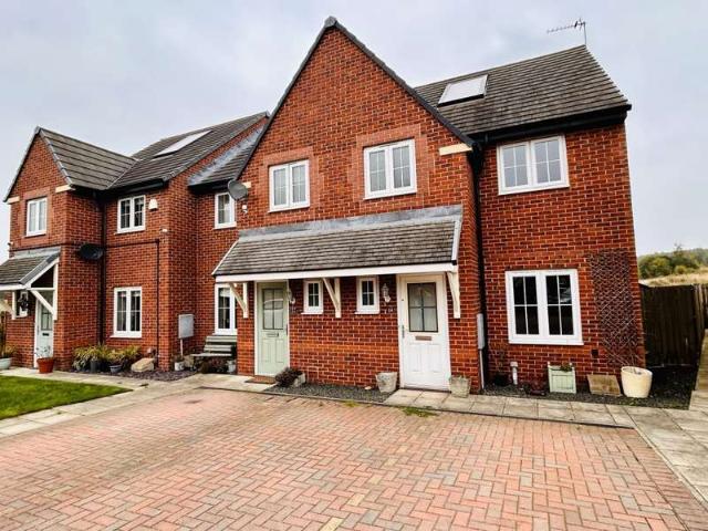 3 Bedroom Semi Detached House