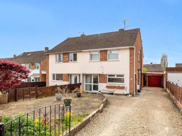 3 Bedroom Semi Detached House