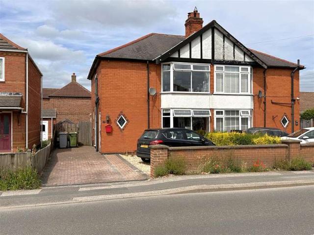 3 Bedroom Semi Detached House