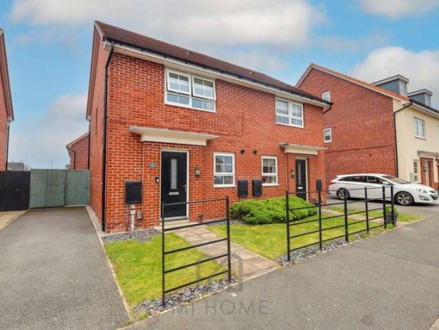 3 Bedroom Semi Detached House