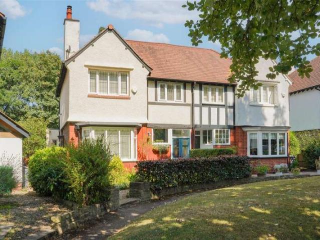 3 Bedroom Semi Detached House