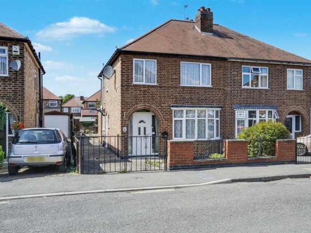 3 Bedroom Semi Detached House
