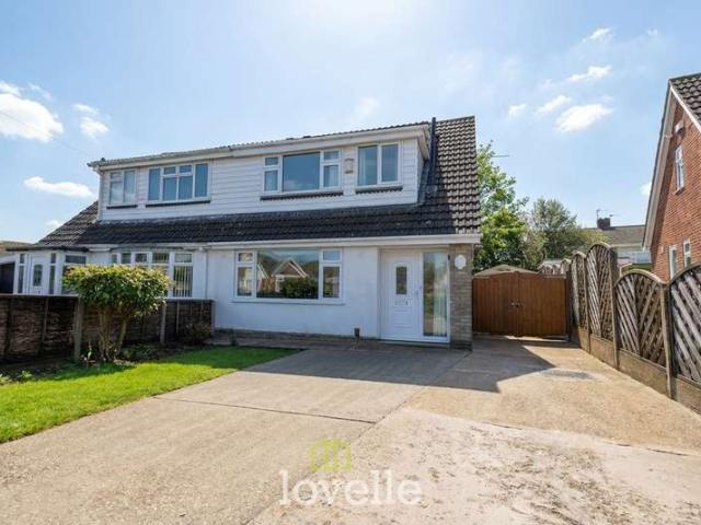 3 Bedroom Semi Detached House