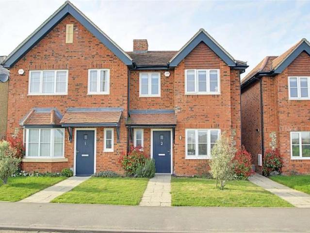 3 Bedroom Semi Detached House