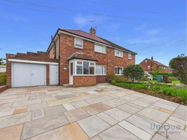 3 Bedroom Semi Detached House
