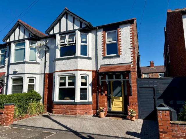 3 Bedroom Semi Detached House