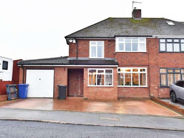 3 Bedroom Semi Detached House