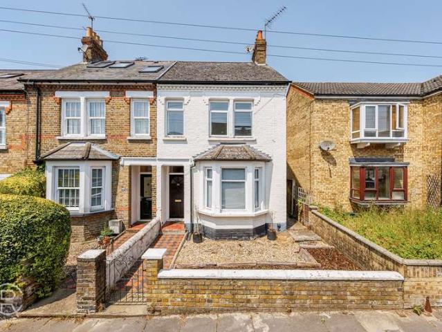 3 Bedroom Semi Detached House
