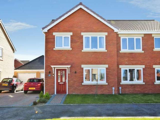 3 Bedroom Semi Detached House