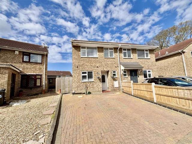 3 Bedroom Semi Detached House