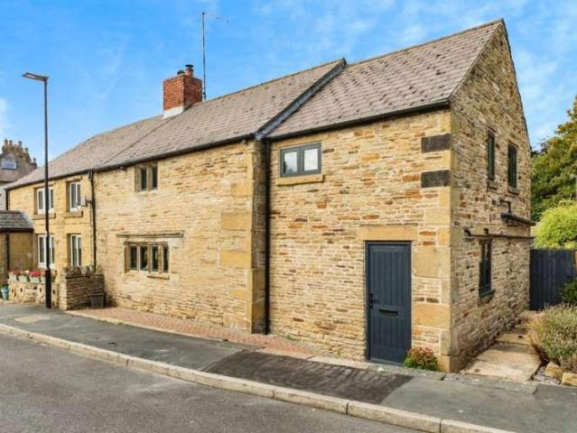 3 Bedroom Semi Detached House