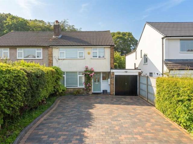 3 Bedroom Semi Detached House