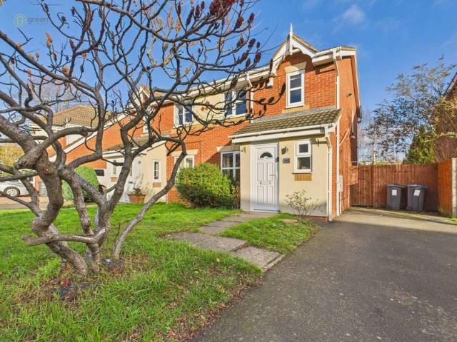3 Bedroom Semi Detached House