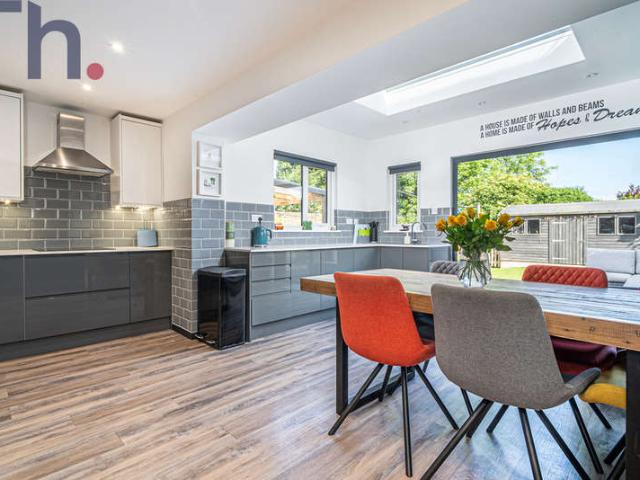 3 Bedroom Semi Detached House