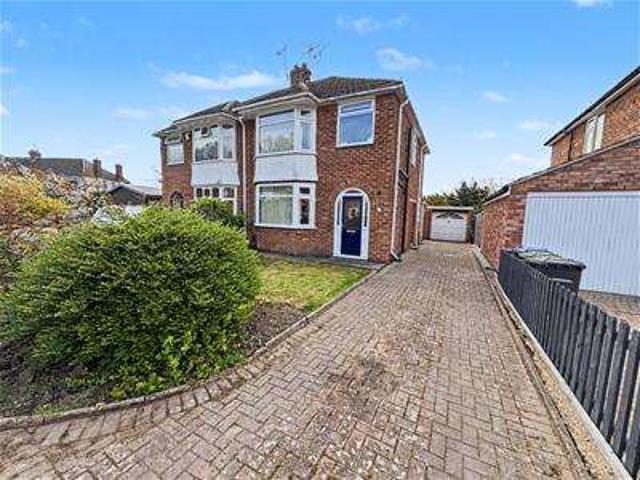 3 Bedroom Semi Detached House