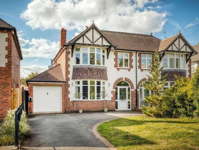 3 Bedroom Semi Detached House