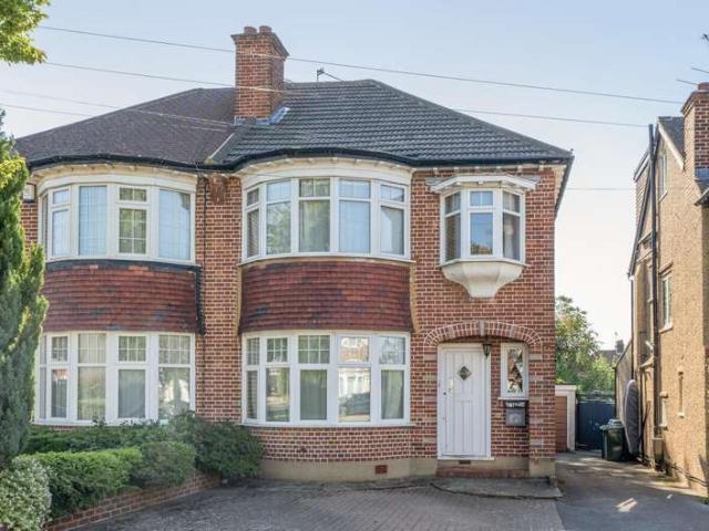 3 Bedroom Semi Detached House
