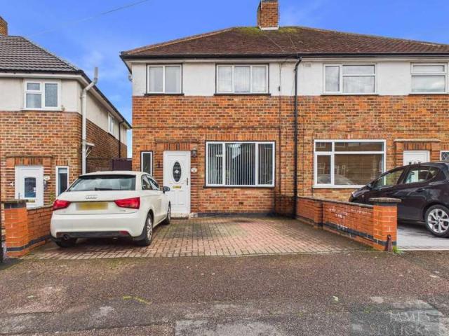 3 Bedroom Semi Detached House