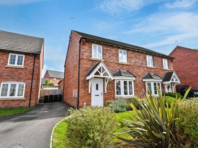 3 Bedroom Semi Detached House